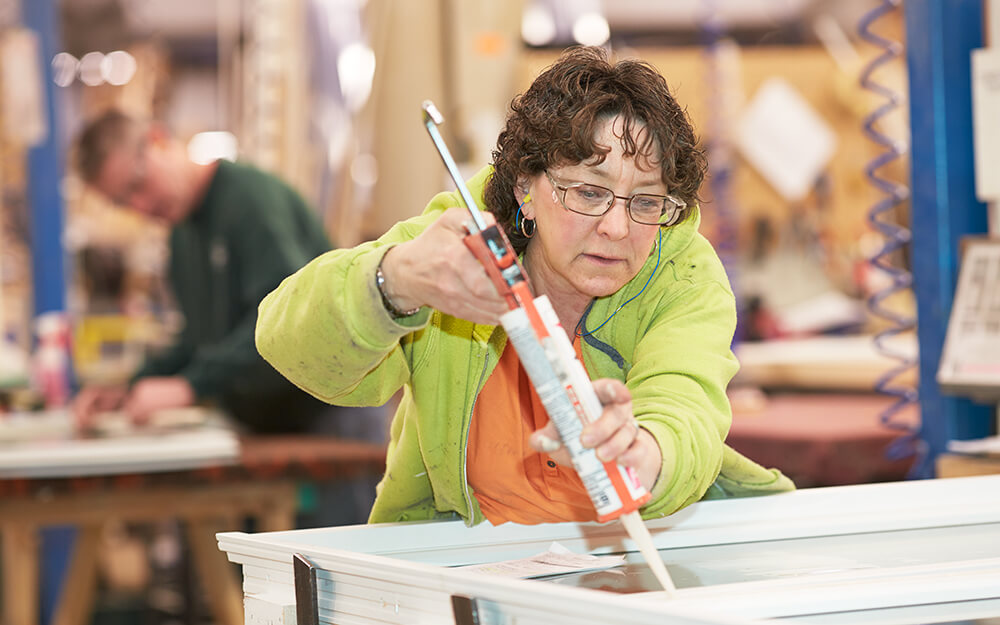 Features & Updates | October 2017 | Craftspeople at Work | Kolbe ...